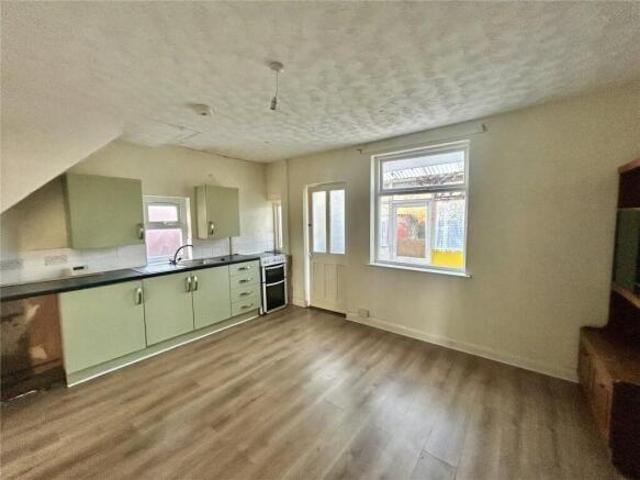 2 bedroom semi detached house for sale in Morton Close, Keresley, Coventry, CV6