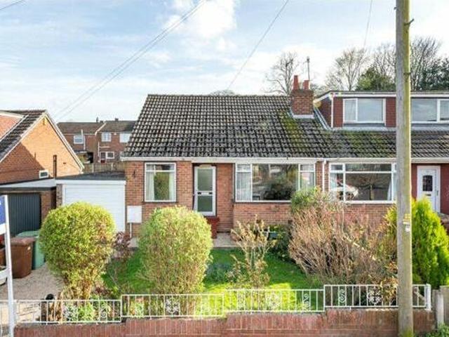 2 Bedroom Semi detached House For Sale In Morley, Leeds