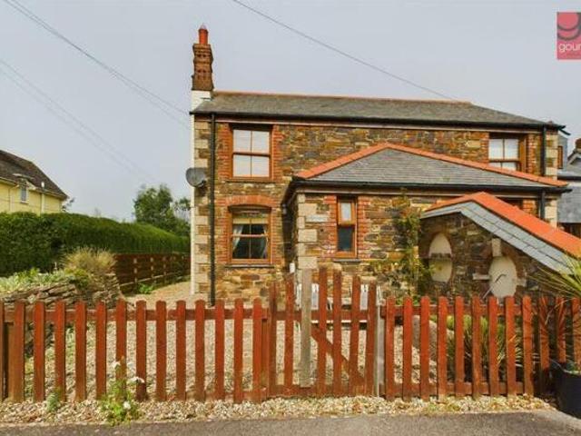 2 Bedroom Semi detached House For Sale In Mount Hawke