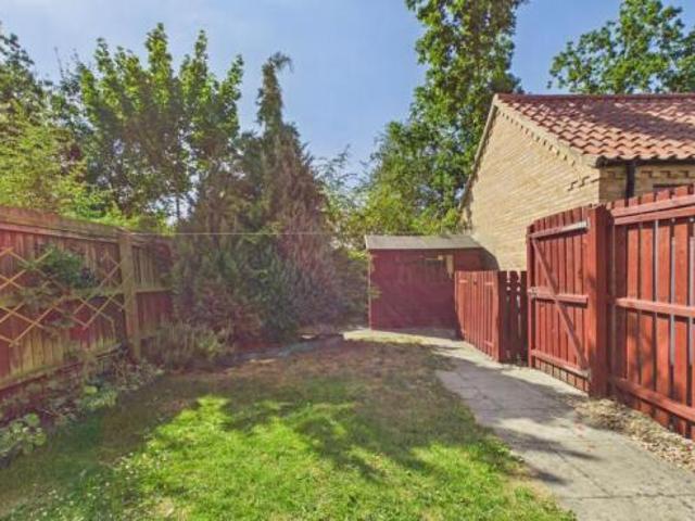 2 bedroom semi detached house for sale in Muntjac Close, Bretton, Peterborough, PE3