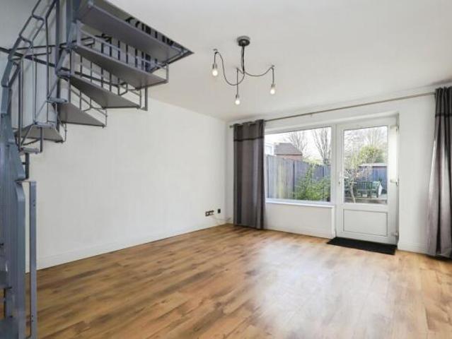 2 bedroom semi detached house for sale in Newcott Close, Wolverhampton, WV9