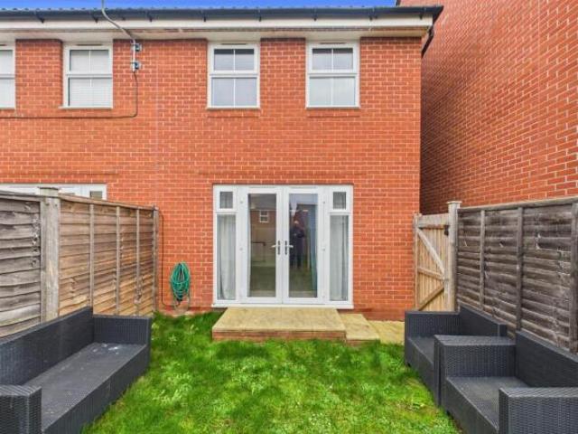 2 bedroom semi detached house for sale in Nightingale Close, Hardwicke, Gloucester, GL2