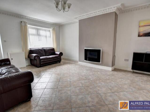 2 bedroom semi detached house for sale in North Guards, Whitburn, SR6