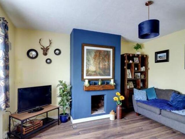 2 Bedroom Semi detached House For Sale In Northampton, Northamptonshire