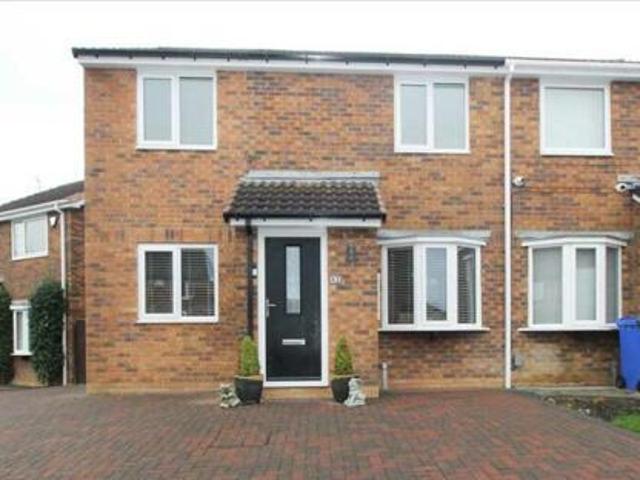 2 Bedroom Semi detached House For Sale In Northburn Glade