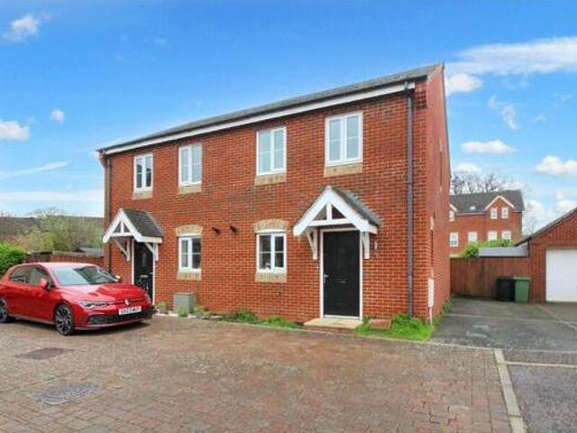 2 Bedroom Semi detached House For Sale In Norwich, Norfolk