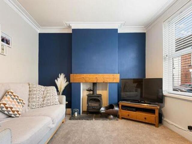2 Bedroom Semi detached House For Sale In Nottingham, Nottinghamshire