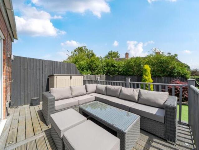 2 bedroom semi detached house for sale in Park Crescent, Wollaton, Nottinghamshire, NG8