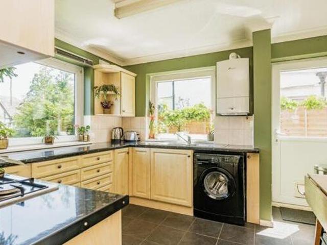 2 Bedroom Semi detached House For Sale In Penenden Heath, Maidstone