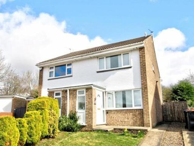 2 Bedroom Semi detached House For Sale In Pelton, Chester Le Street