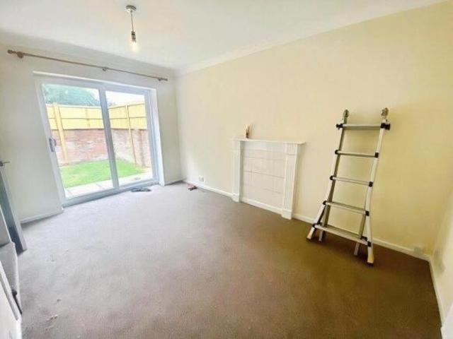 2 bedroom semi detached house for sale in Percy Road, Southampton, SO16 4LN, SO16