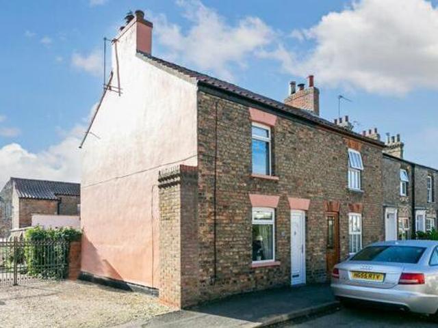 2 Bedroom Semi detached House For Sale In Pocklington, York
