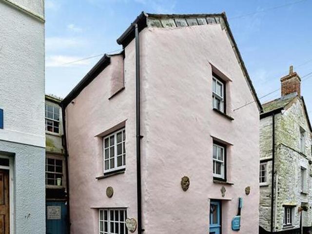 2 Bedroom Semi detached House For Sale In Polperro, Looe