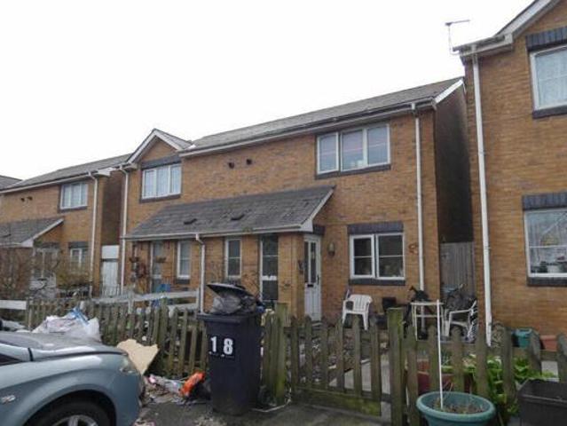 2 Bedroom Semi detached House For Sale In Port Talbot, Castell nedd Port Talbot