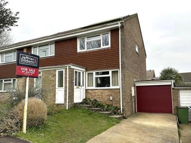 2 Bedroom Semi detached House For Sale In Portchester