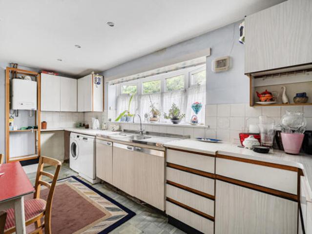 2 bedroom semi detached house for sale in Players Green, Woodley, Reading, RG5