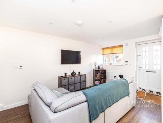 2 bedroom semi detached house for sale in Privet Road, Bournemouth, BH9