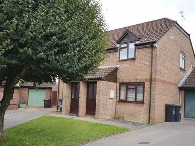 2 Bedroom Semi detached House For Sale In Puddletown