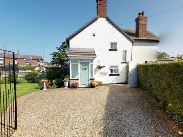 2 Bedroom Semi detached House For Sale In Rainford