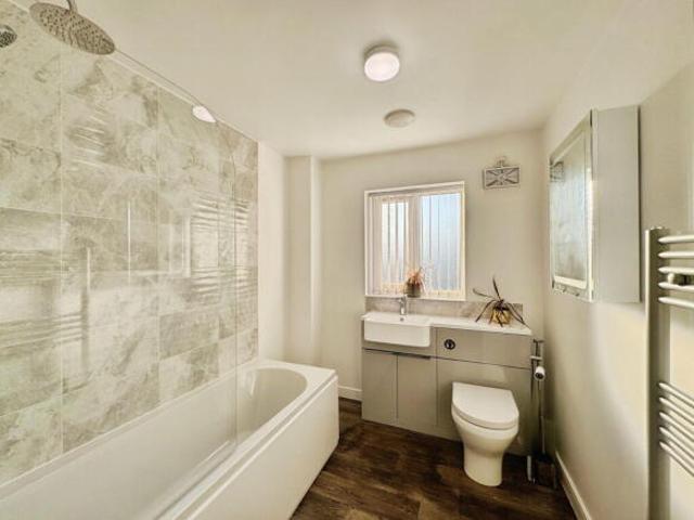 2 bedroom semi detached house for sale in Raywell Road, Hamilton, LE5