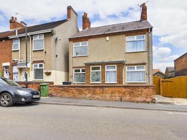2 Bedroom Semi detached House For Sale In Ripley, Derbyshire