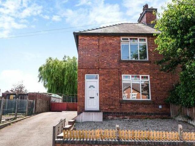 2 Bedroom Semi detached House For Sale In Ripley, Derbyshire