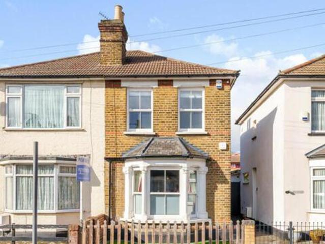 2 Bedroom Semi detached House For Sale In Romford