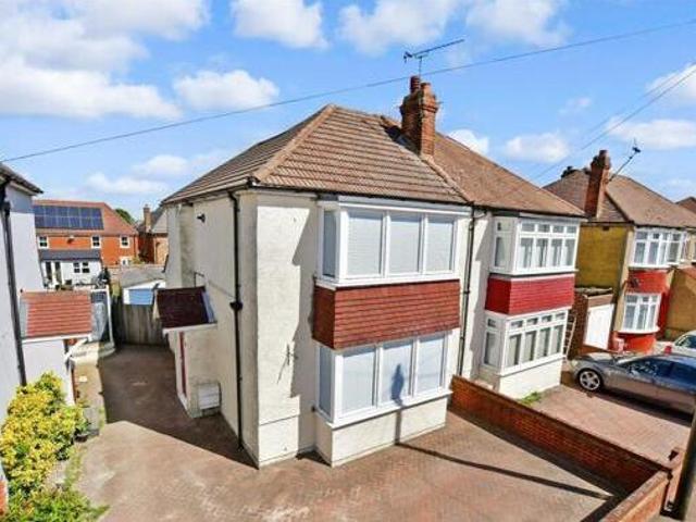 2 Bedroom Semi detached House For Sale In Rochester