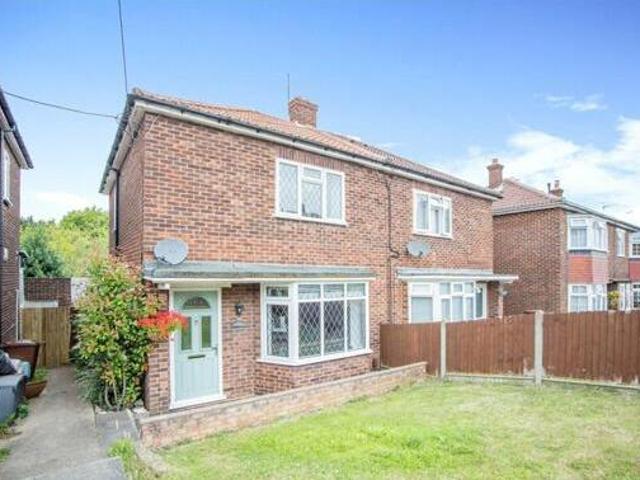 2 Bedroom Semi detached House For Sale In Rochester, Kent