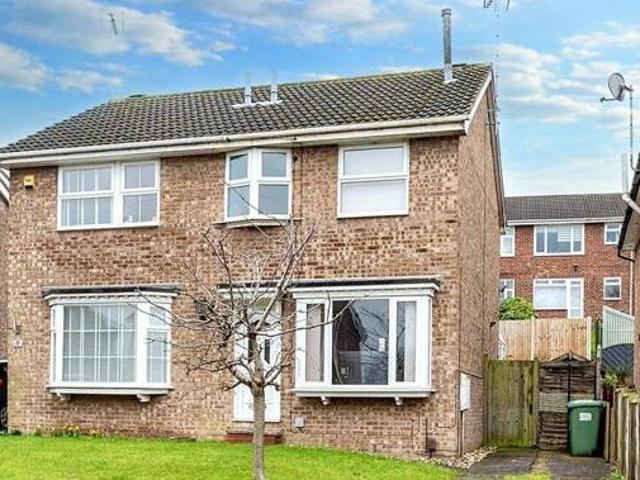 2 Bedroom Semi detached House For Sale In Rodley