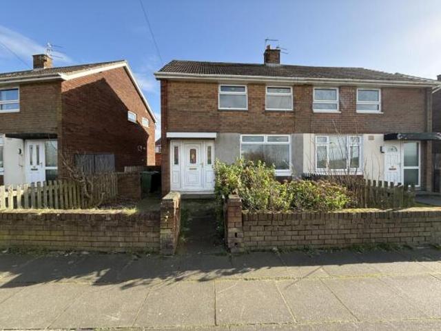 2 bedroom semi detached house for sale in Rutherglen Road, Sunderland, SR5