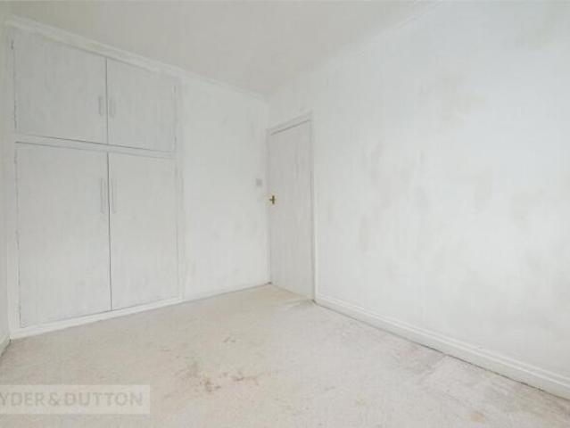 2 bedroom semi detached house for sale in Ryburn Road, Oakes, Huddersfield, West Yorkshire, HD3