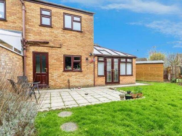 2 Bedroom Semi detached House For Sale In Saxilby