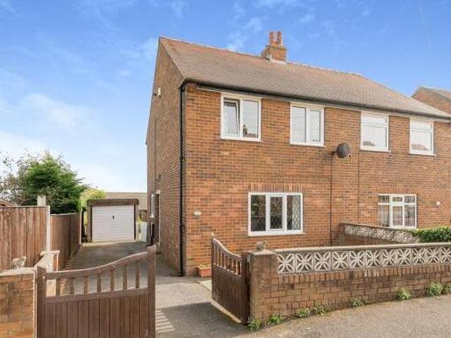 2 Bedroom Semi detached House For Sale In Skelmanthorpe