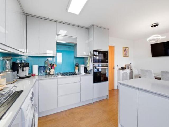 2 bedroom semi detached house for sale in Sheering Grove, Bradville, MK13