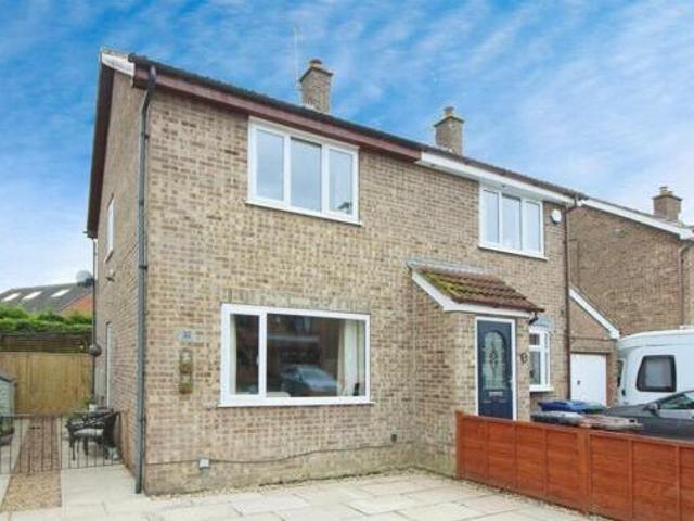 2 Bedroom Semi detached House For Sale In Sherburn In Elmet