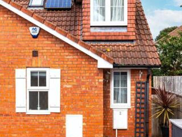 2 Bedroom Semi detached House For Sale In Shirehampton