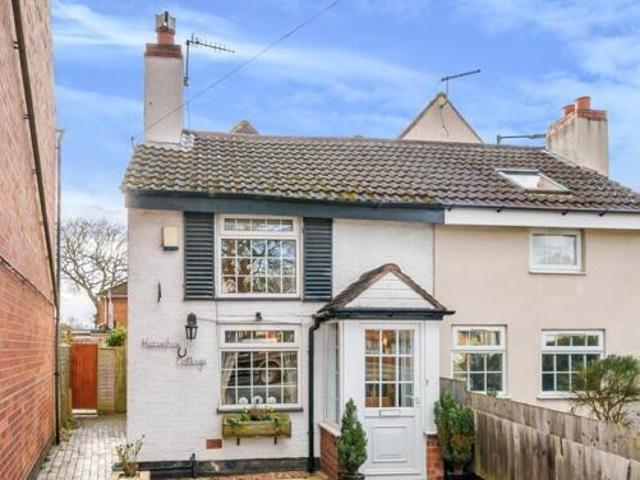 2 Bedroom Semi detached House For Sale In Shirley