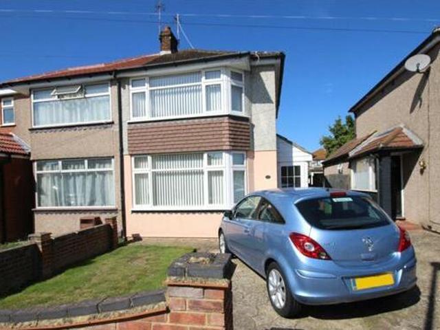 2 Bedroom Semi detached House For Sale In South Welling, Kent
