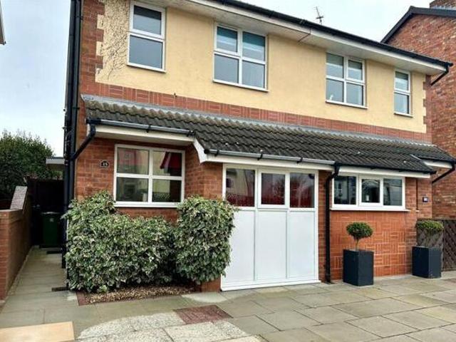 2 Bedroom Semi detached House For Sale In Southport, Merseyside
