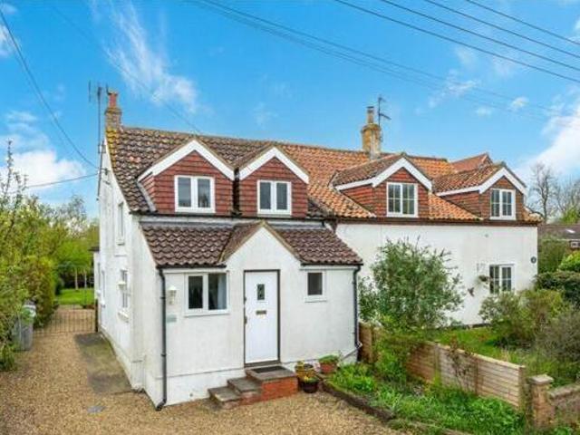 2 Bedroom Semi detached House For Sale In Sleaford, Lincolnshire