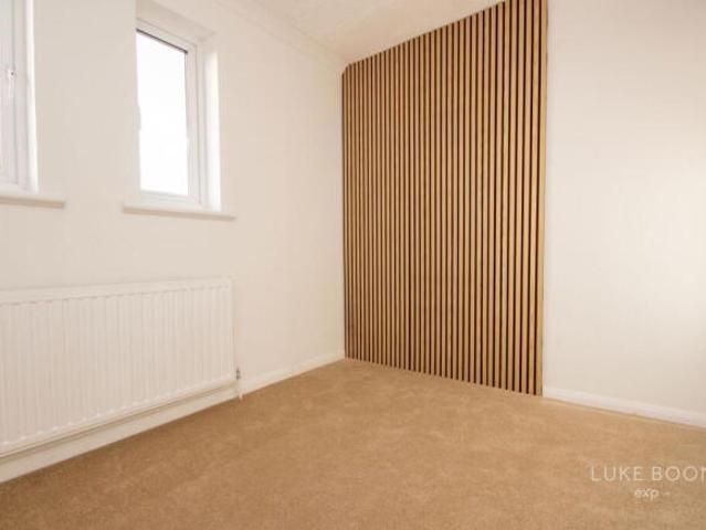 2 bedroom semi detached house for sale in Spruce Gardens, Plympton, PL7 2GF, PL7