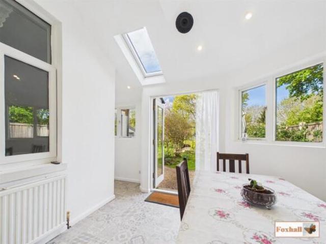 2 bedroom semi detached house for sale in Spring Road, Ipswich, IP4