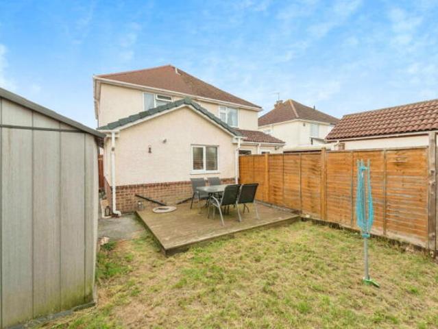 2 bedroom semi detached house for sale in Swanmore Avenue, Sholing, Southampton, SO19