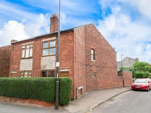 2 Bedroom Semi detached House For Sale In Swanwick