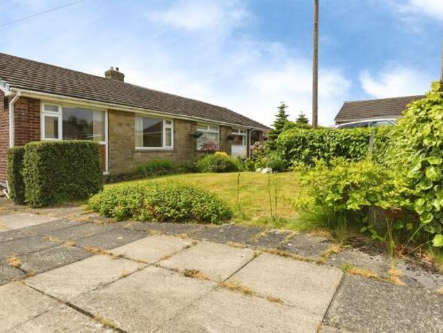 2 bedroom semi detached house for sale in St. Abbs Walk, Bradford, BD6