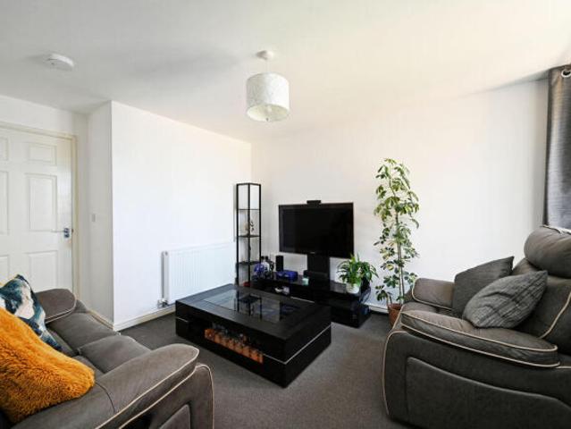 2 bedroom semi detached house for sale in St Aidans Drive, Norfolk Park, Sheffield, S2