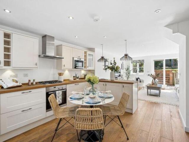 2 bedroom semi detached house for sale in St. Andrews Lane, Headington, Oxford, OX3 9DP, OX3