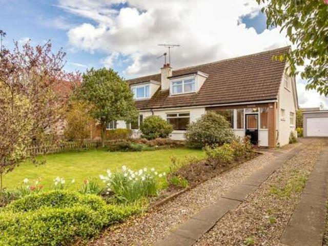2 Bedroom Semi detached House For Sale In St Andrews