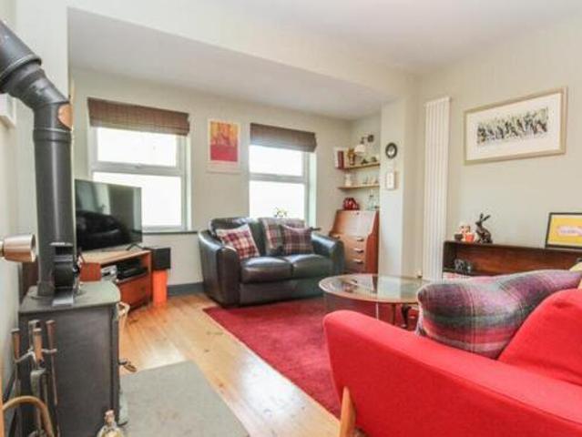 2 Bedroom Semi detached House For Sale In St. Denys